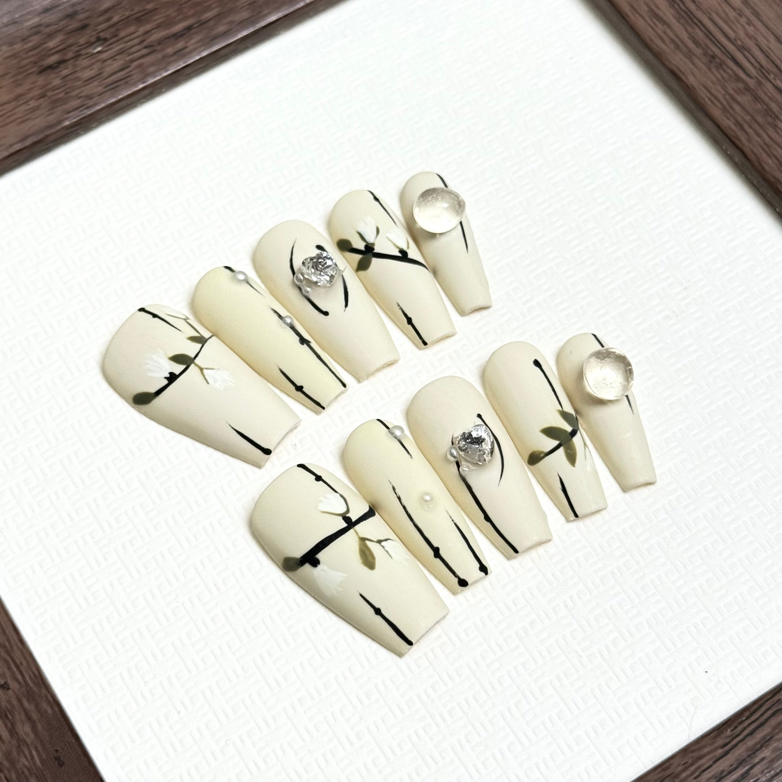 Cyan Bamboo – Diary Nails