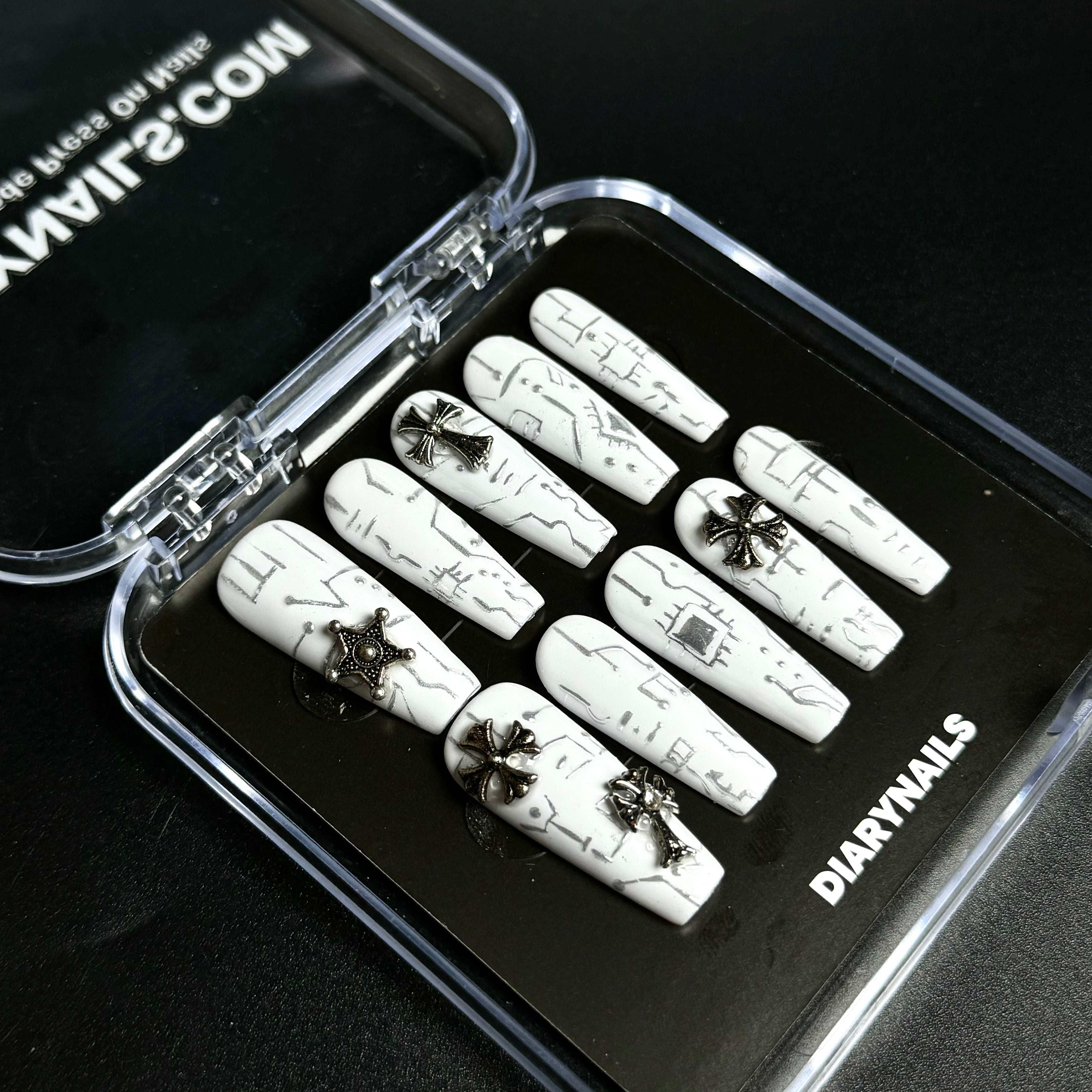 Ex Machina – Diary Nails